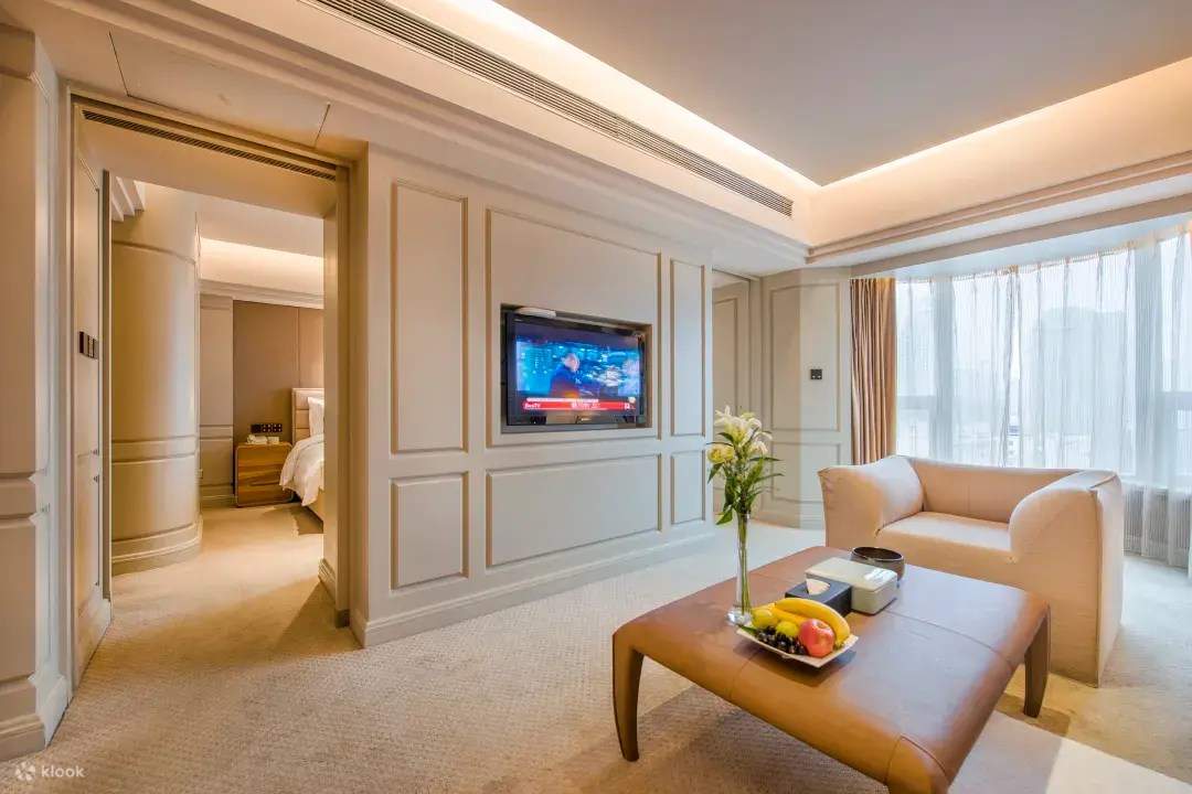 [Near the Bund] Shanghai Bund Elegant Hotel Accommodation Package - Klook
